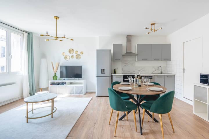 Appartement Confort, ÉLégant & Espace Enfant - Étang de la Bonde