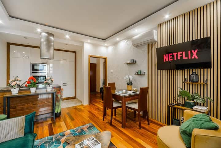 Lumina Apartment In Platinum Tower Fv In Warsaw - Warsaw