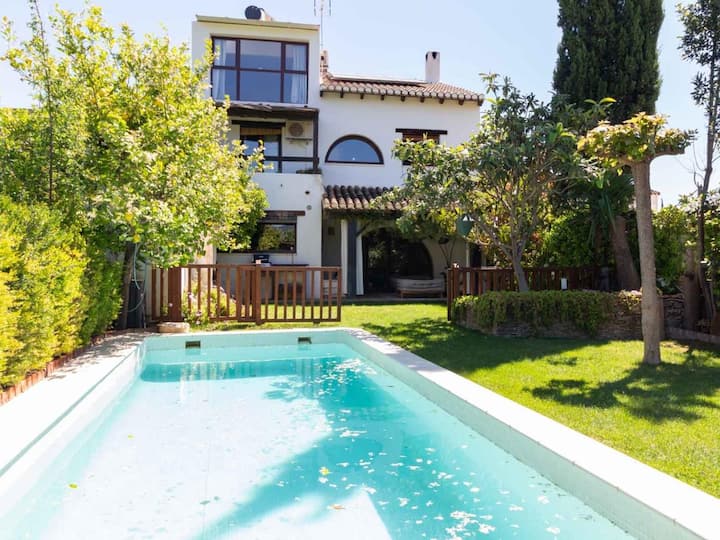 Casa Viernes - España