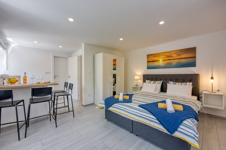 Summer Breeze Apartment Mali Lošinj - Mali Lošinj