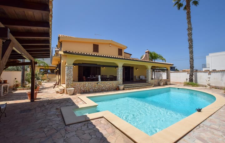 Beautiful Home In Altavilla Milicia - Altavilla Milicia