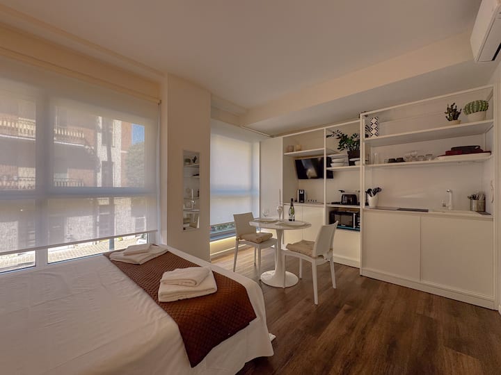 Elegant Seaside Boutique Room - 奇維塔諾瓦-馬爾凱