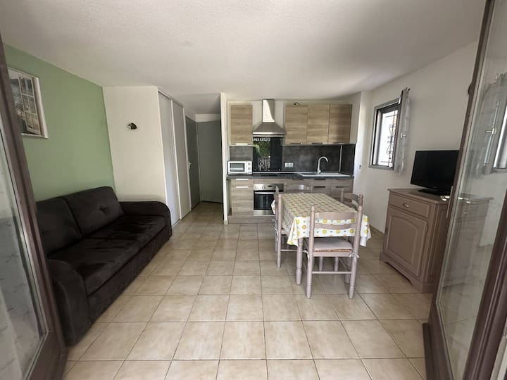Appartement - Piscine Collective - Terrasse - Plac - Saintes-Maries-de-la-Mer