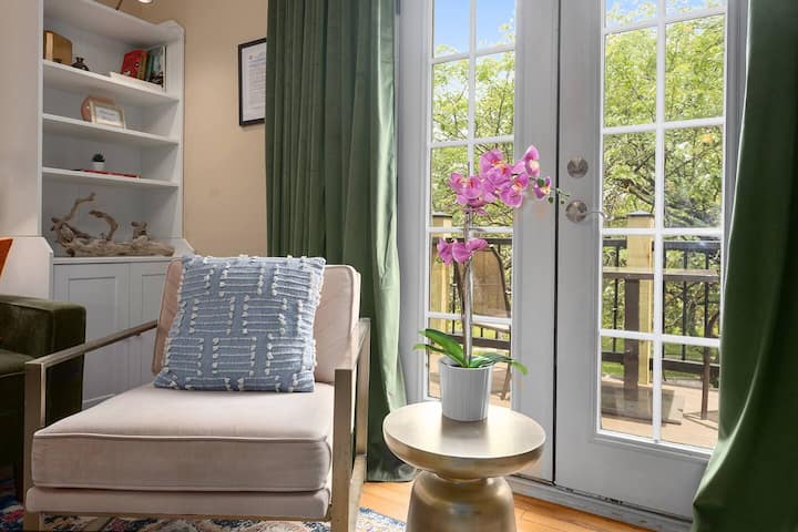 Plaza Condo With Queen Bed | 3 - Kansas City