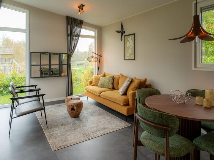 Maison De Luxe Entourée D'eau Et De Forêt - Lemmer