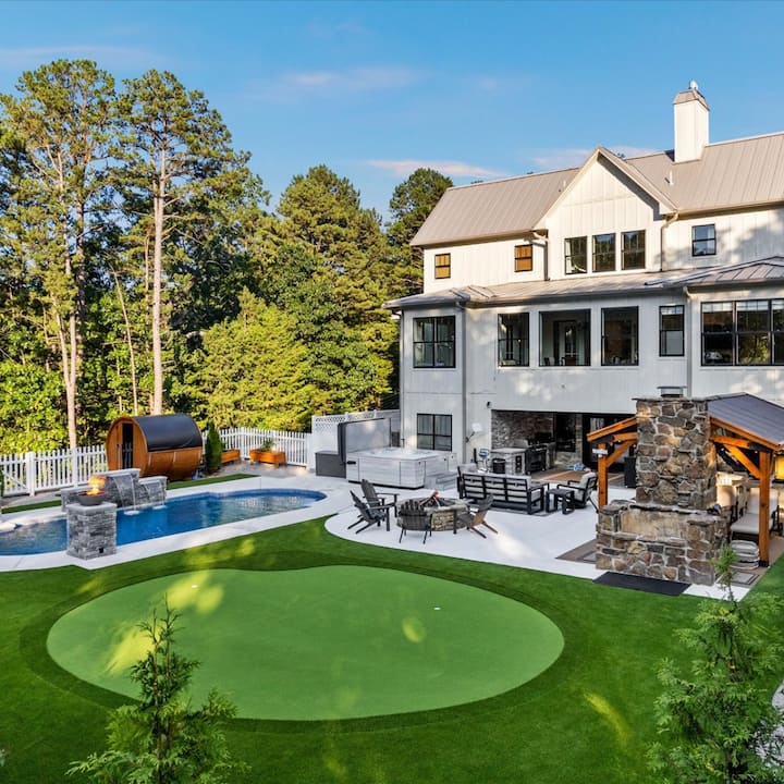 Luxe Lodge - Eureka Springs, AR