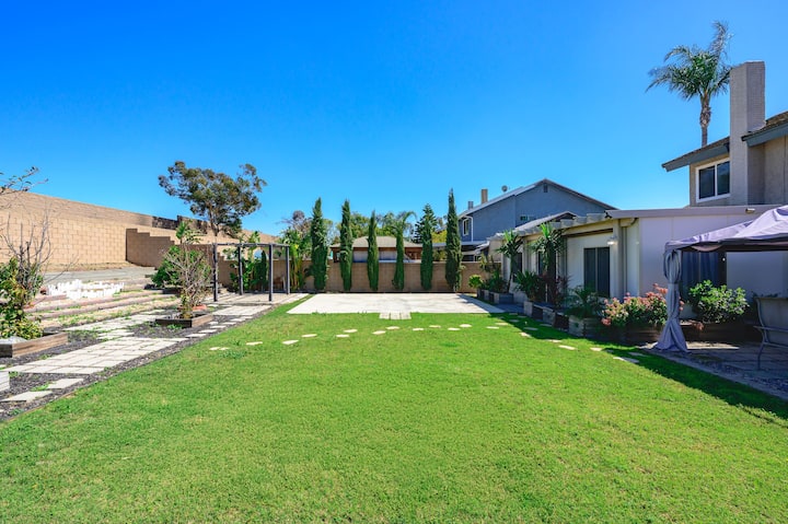 Perfect Family Getaway W Garden Near Ont Airport - Eastvale, CA