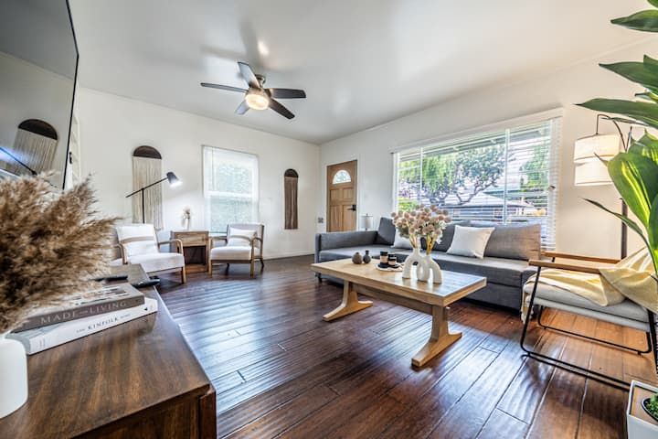 Santa Monica Home – 3br, Great Location - Santa Monica