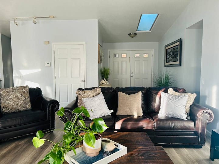 Beautiful Home In Des Moines - Des Moines, WA