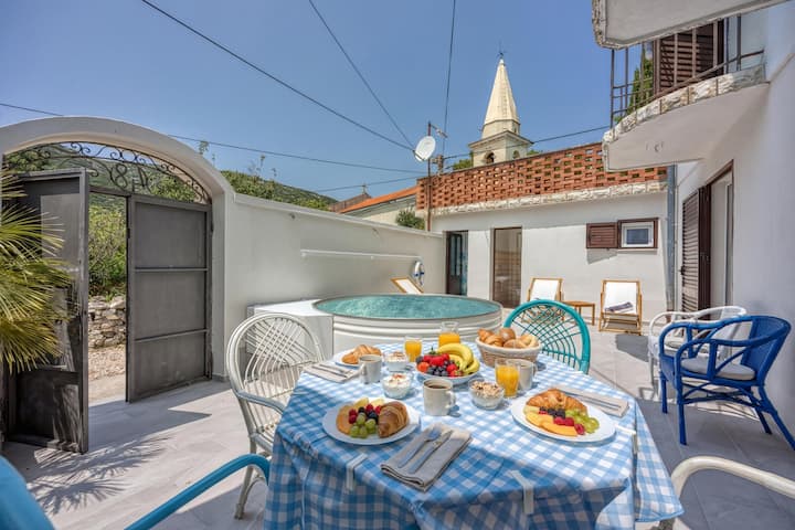 Captain's House -  Sv. Jakov - Happy Rentals - Nerezine