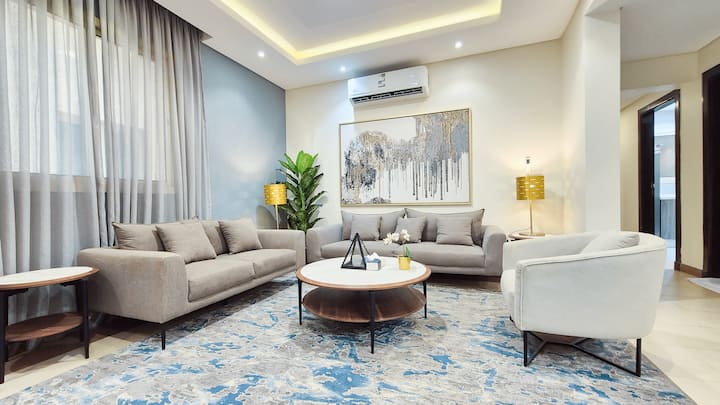 Spacious 3 Bedroom Apartment - Saudi Arabia