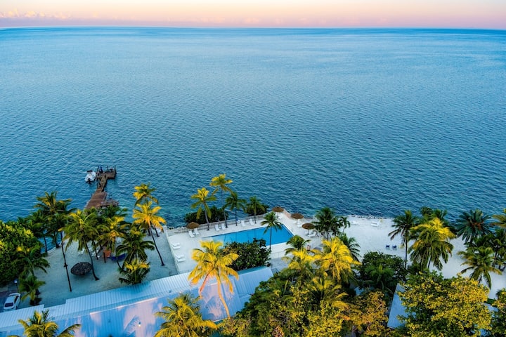 Cozy King Studio By Beach, Pool & Kayaks! - Long Key, FL