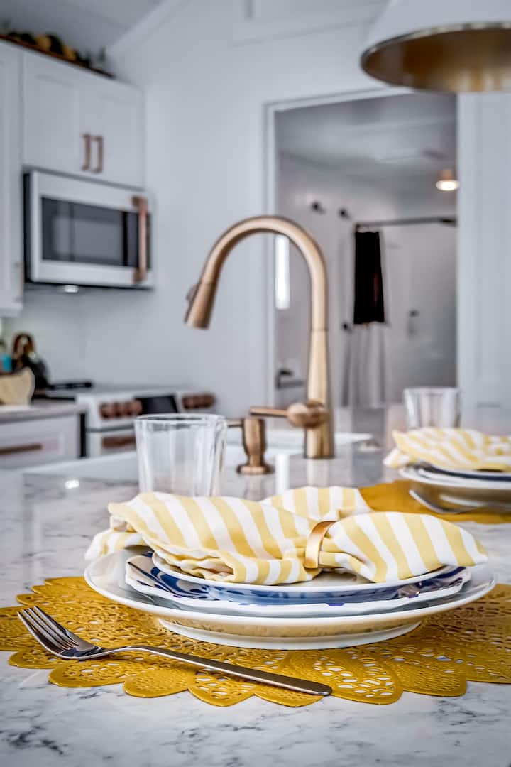 Lake Michigan Family Retreat | Sleeps 8 | Loft - Duck Lake State Park, Whitehall