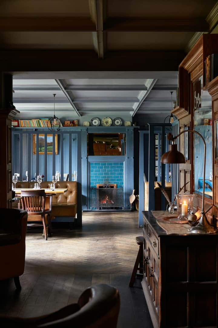 Cosy-luxe Vibe Surrounded By Nature - Newbury