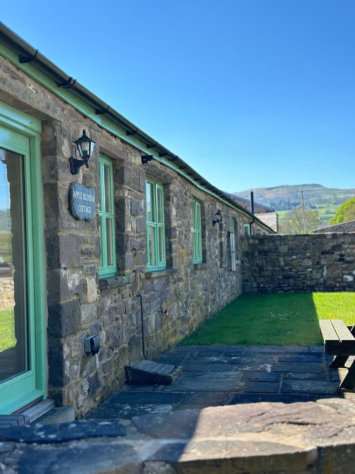 4 Guests - Country Quiet Retreat Cottage - 크릭하웰