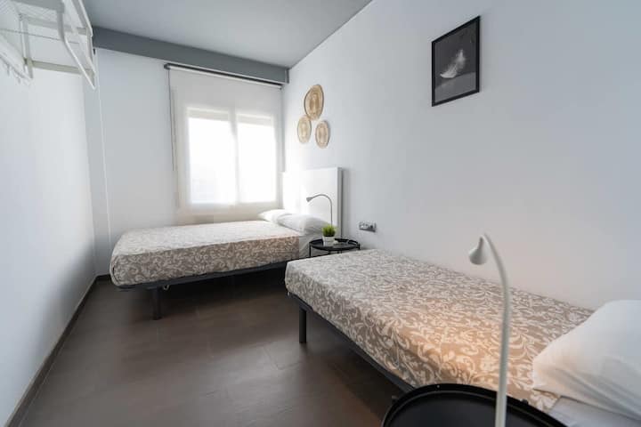Habitacion Privada Triple - Barcelona