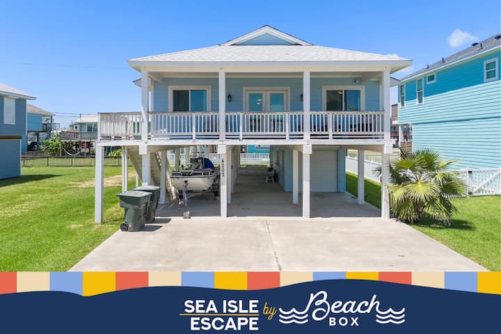 Sea Isle Escape - Walk To The Beach! - Galveston, TX