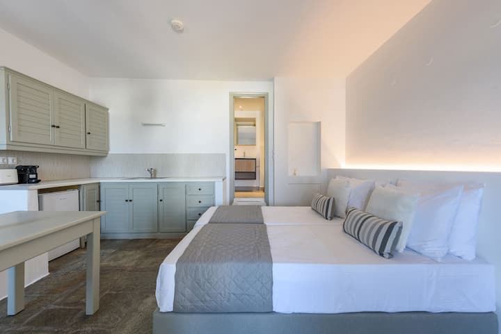 Phaedrus Living: Paros Cycladic Residences 2 - Paros