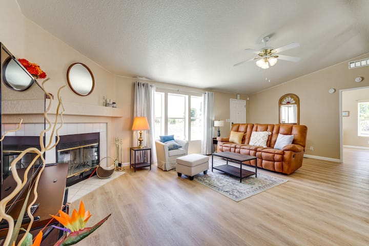 6 Mi To Downtown Pahrump: Scenic Desert Retreat - Pahrump, NV