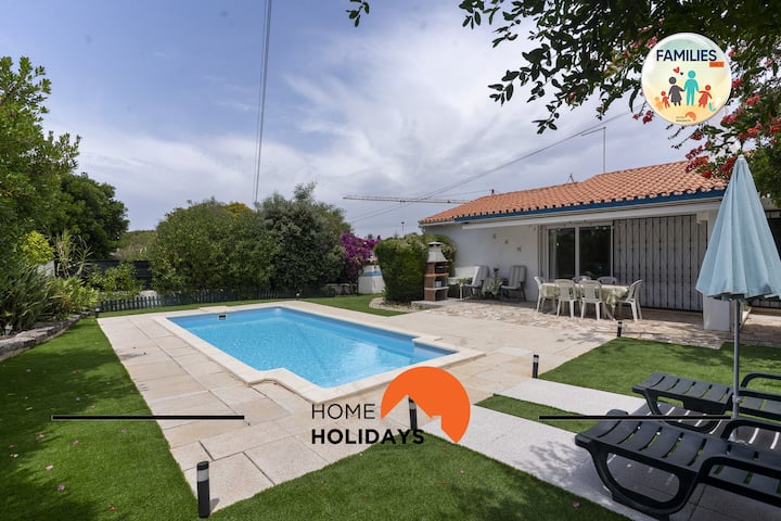 #329 Families Only - Jacaranda By Home Holidays - Albufeira