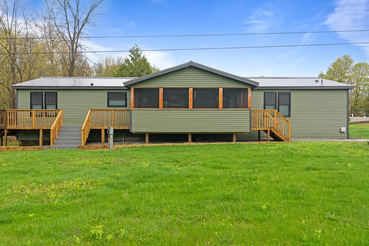 Grand Isle Getaway - Grand Isle, VT