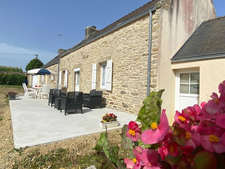Longère Bretonne Avec Grand Jardin, Douarnenez - Douarnenez