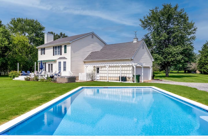 Brand-new Pool! Waterfront Bozman Village Home - Saint Michaels, MD