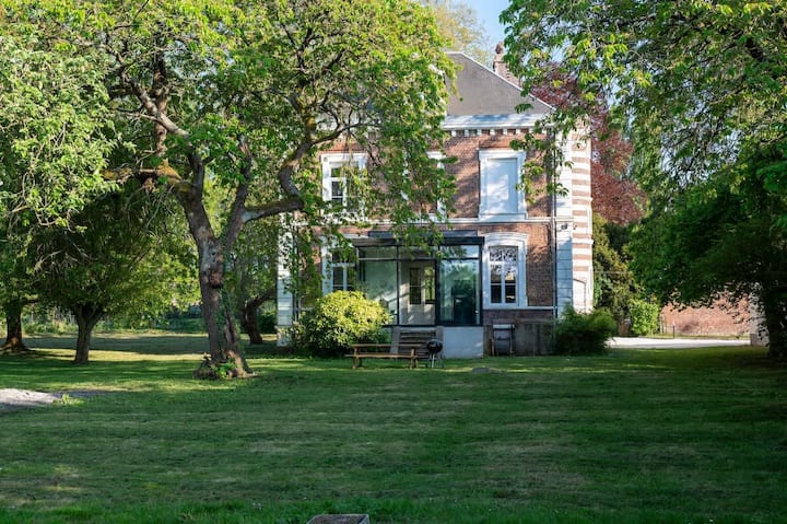 La Magnifique : Prestige - Parc - Art Et Histoire - Hazebrouck