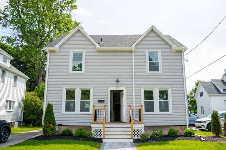 Jefferson & Grounds 3br Steps From Hws And Hot Tub - Geneva, NY