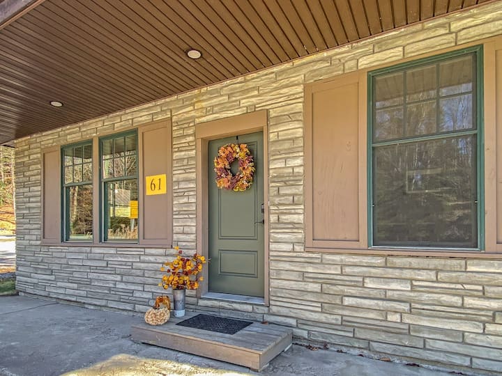 Ronnie's Guest House - Frankfort, NY
