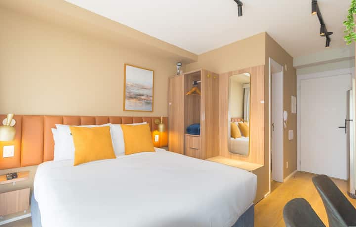 Full Studio: Queen Bed In Moema - Moema