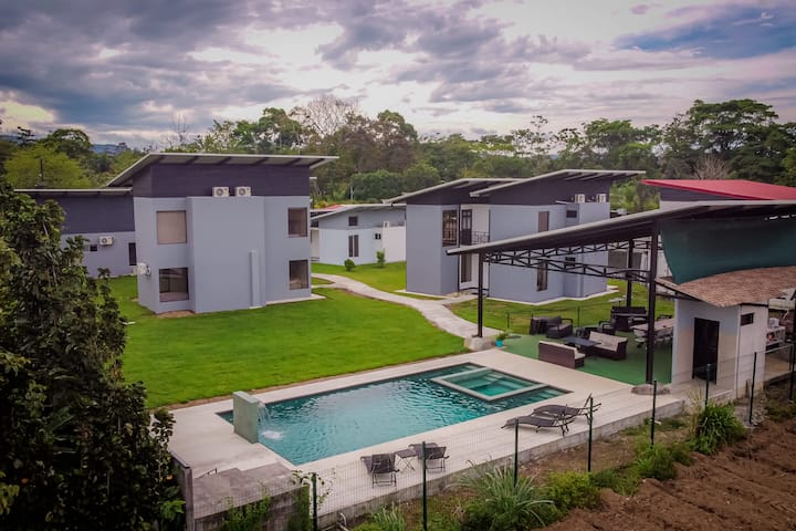Villa Vet, Stylish 3br Home - New Build - Perfect - La Fortuna