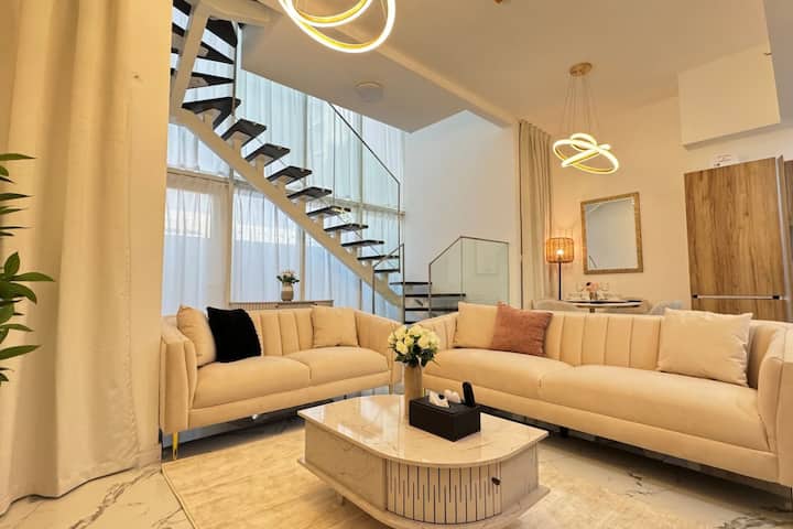 Veloura 2br Modern Family Retreat With Pool & Wifi - Abu Dhabi