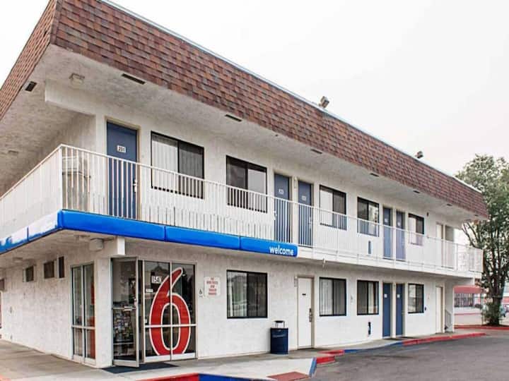 Ms6 Remote Hub Usa | 1 Lit King | - Kalispell, MT