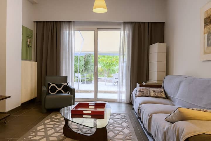 Verdant Escape – Garden Oasis In Town - Corfu