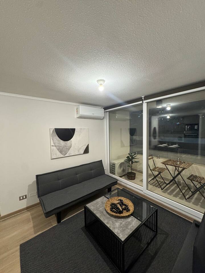 ü I Cozy Apartment With Ac Steps From Metro Hospit - Quilicura