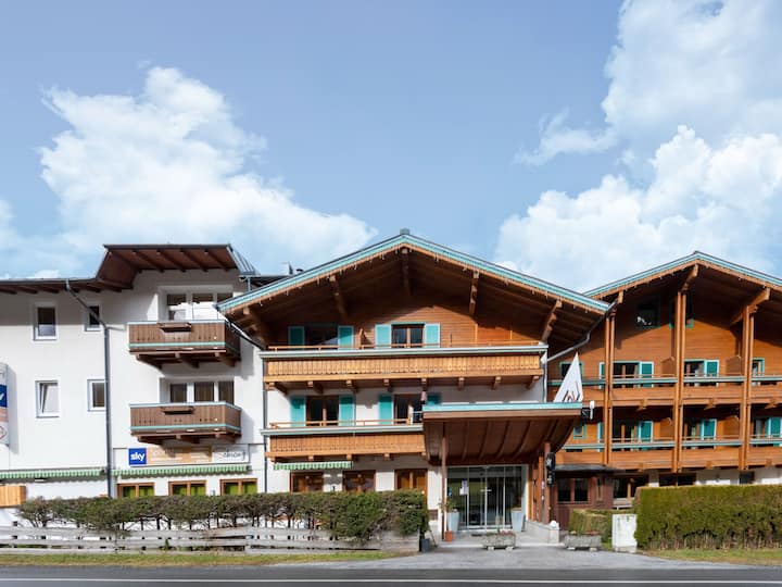 Apartment In Wald Near Zillertal Ski Slopes - Krimml