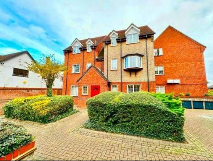 Shefford 2 Bed Stay With Parking - Campton