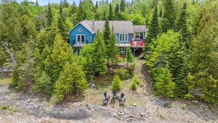 Tranquil 4br Waterfront Island Retreat - Bruce Peninsula