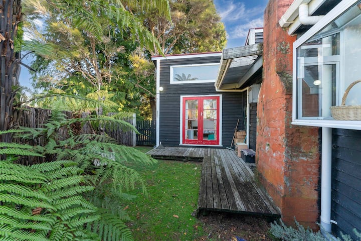 Singlee - Turangi Holiday Home - Tūrangi