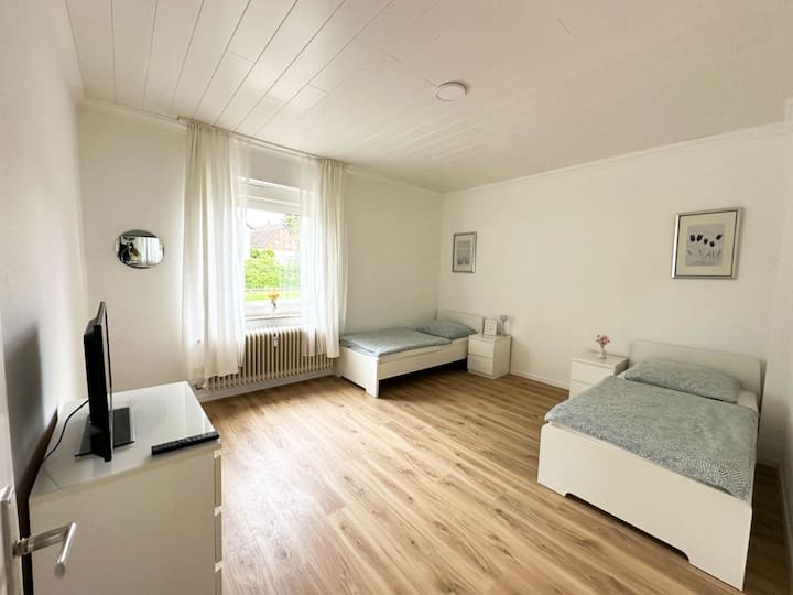 N05a Work & Stay In Niederkassel - Niederkassel