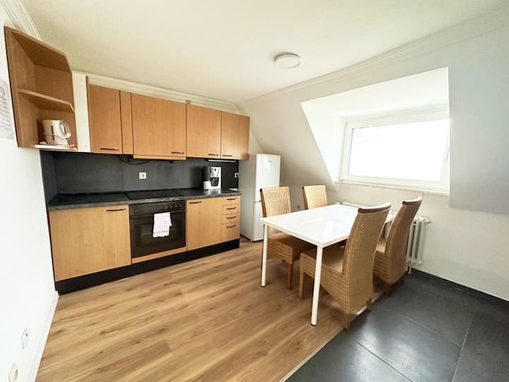 N05b Work & Stay In Niederkassel - Niederkassel
