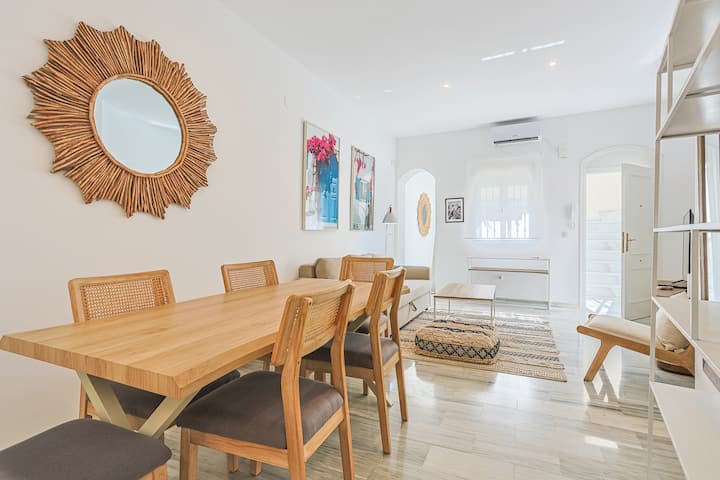 Appartement De Vacances Peral à Séville - Vacances - Camas