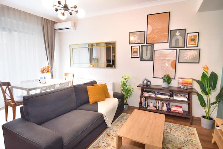 Levent Modern 2-bedroom Apt - İstanbul