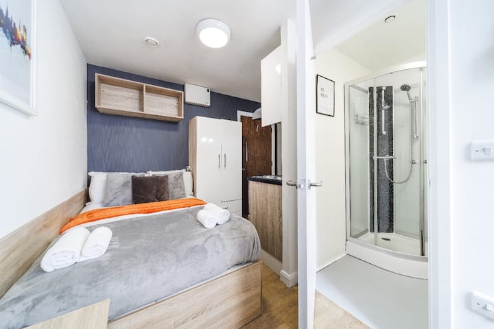 Studio | Simple City Stays - Sheffield
