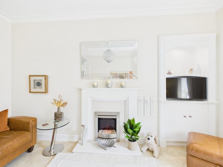 Duke Street Suite - Hawick