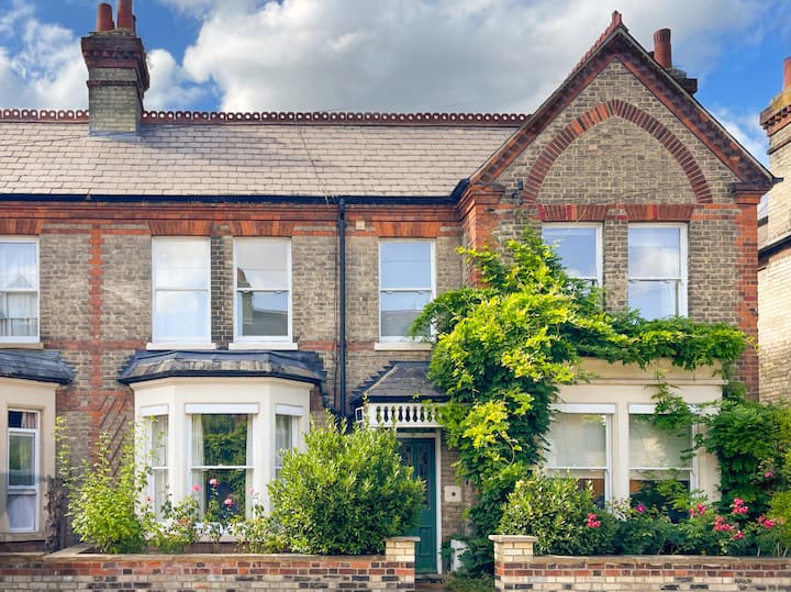 5 Bed Period House In Historic Heart Of Cambridge - Cambridgeshire