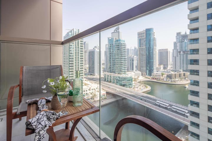 Tranquil 1br In Dubai Marina W/ Marina Canal Views - Dubai