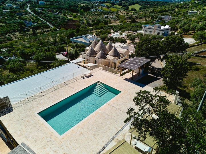 Charming Trulli With Pool & Jacuzzi - Fasano