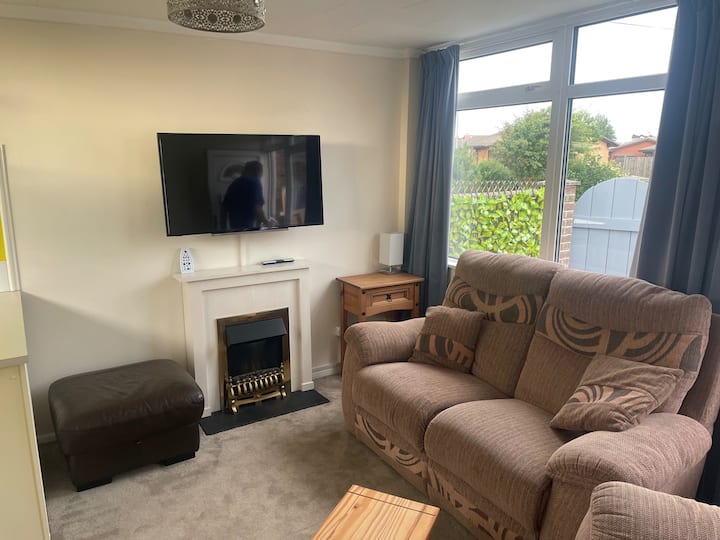 2 Bed Chalet Chapel St Leonards, Pet Friendly - Chapel St Leonards